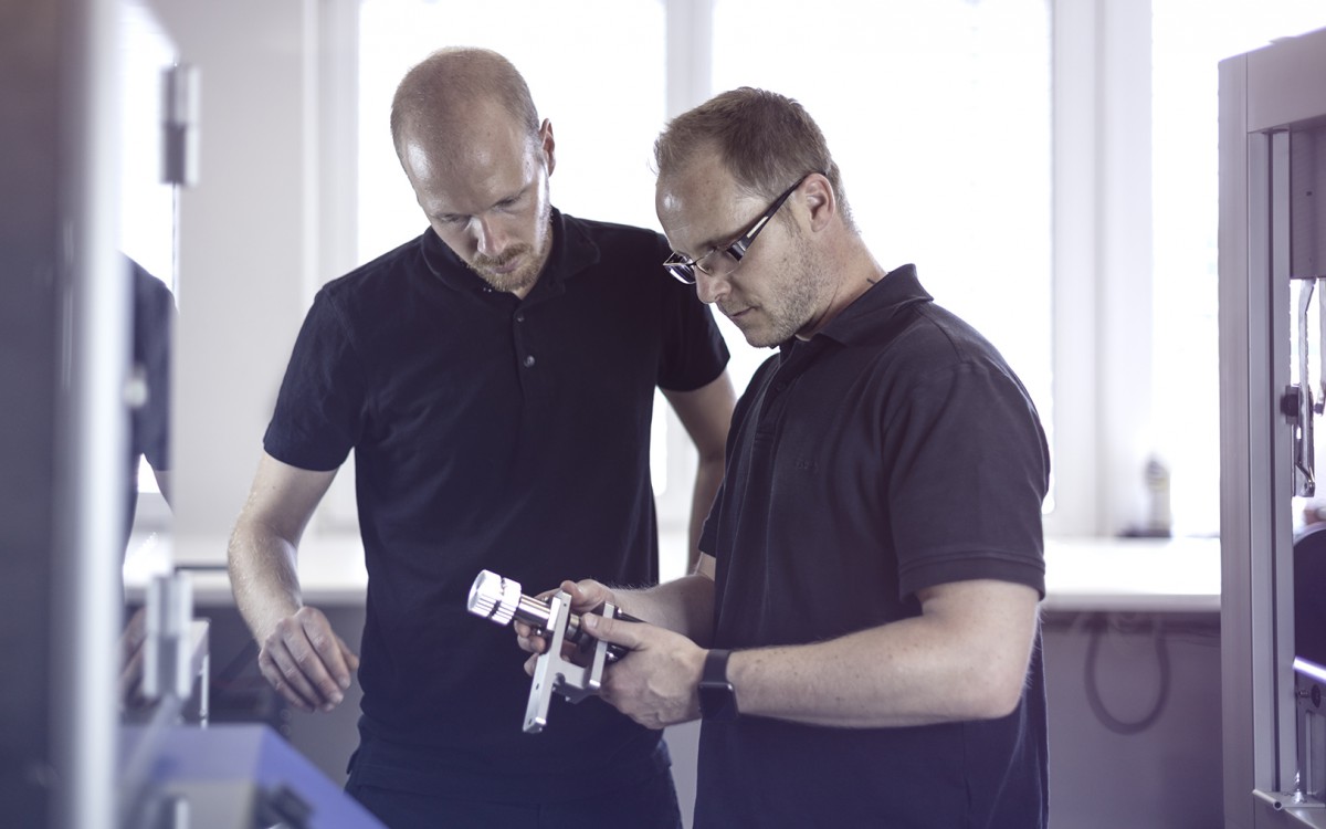 Service & Support - HTI