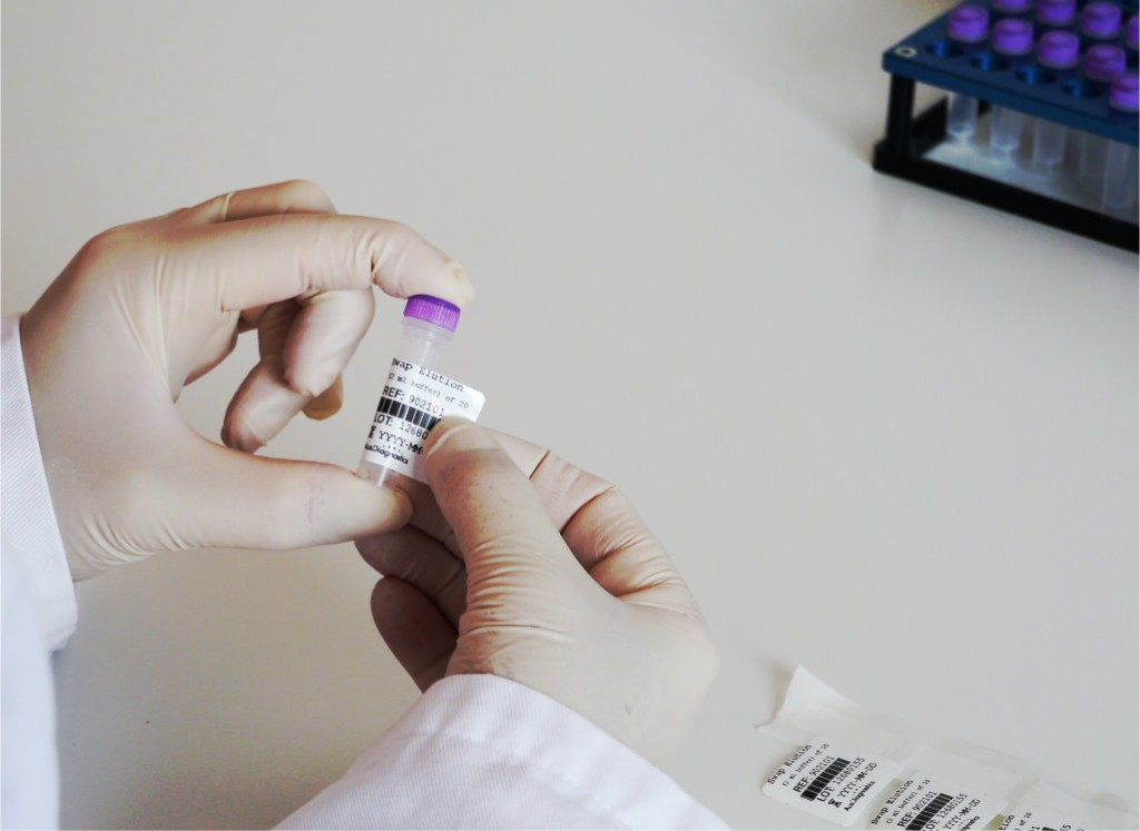 Automate vial and tube labeling